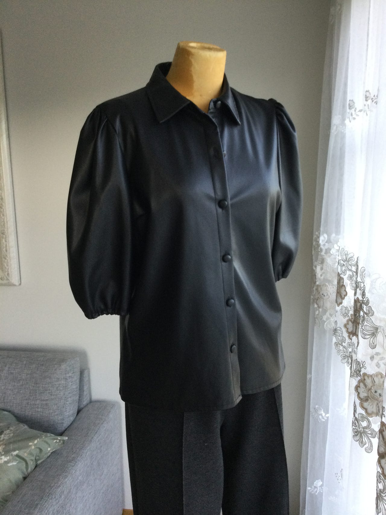 Primark merke skjorte / jakke i eccoskinn Ny,kun prøvd St.42 | FINN-torget