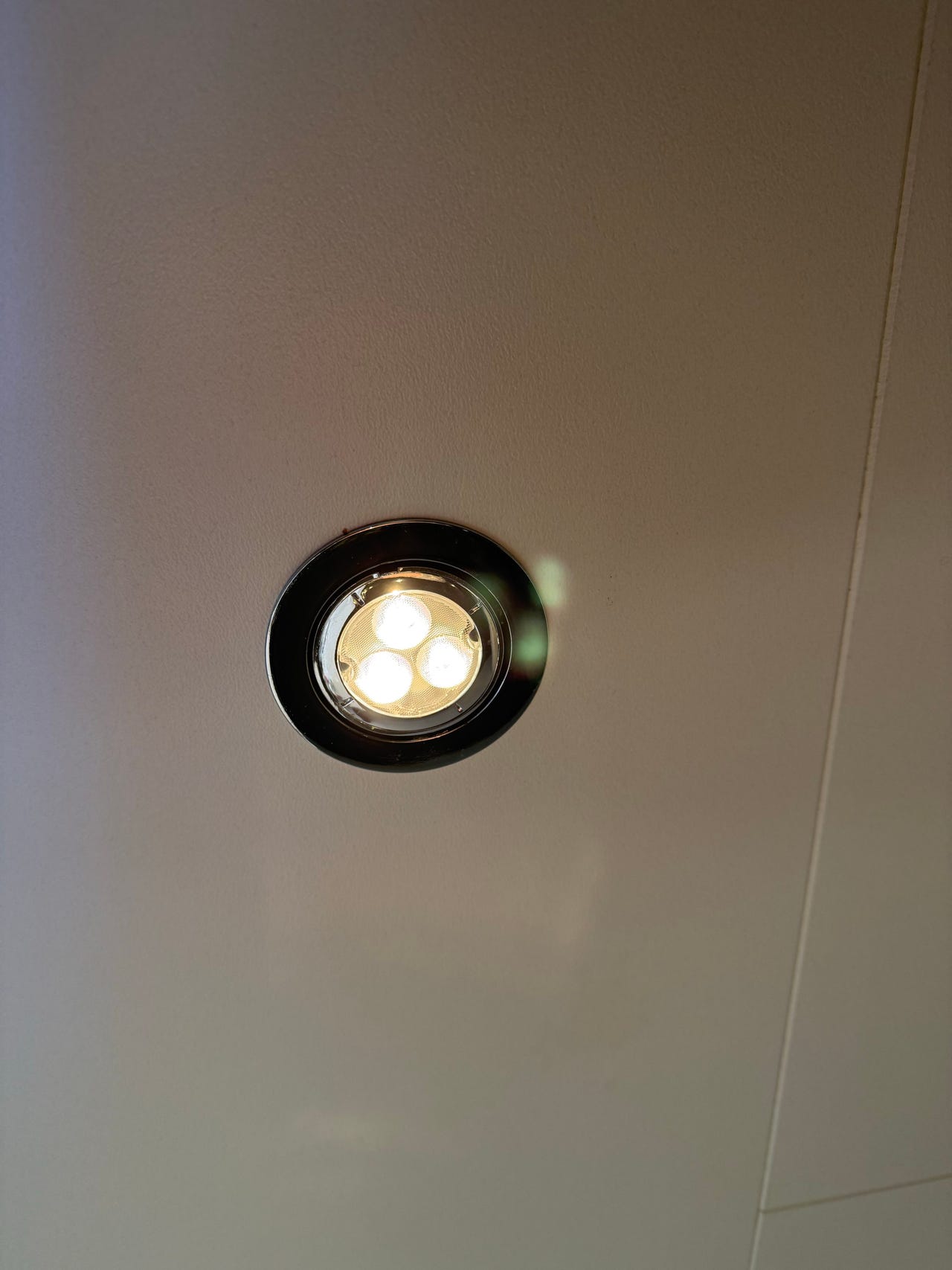 6 stk SG Junistar LED spotter – dimbare, IP44, 5W | FINN-torget