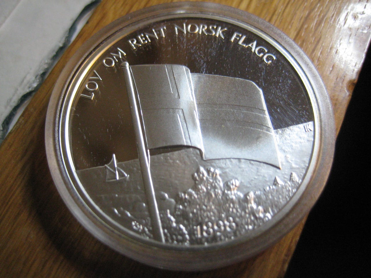 Lov om rent Norsk flagg 1898 ,925 sølv 1 oz | FINN-torget