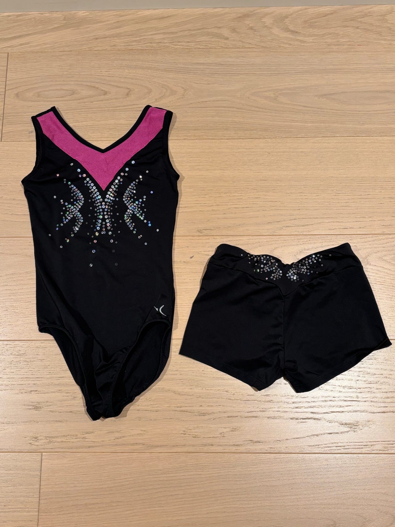 Turndrakt og Shorts Barn | FINN-torget