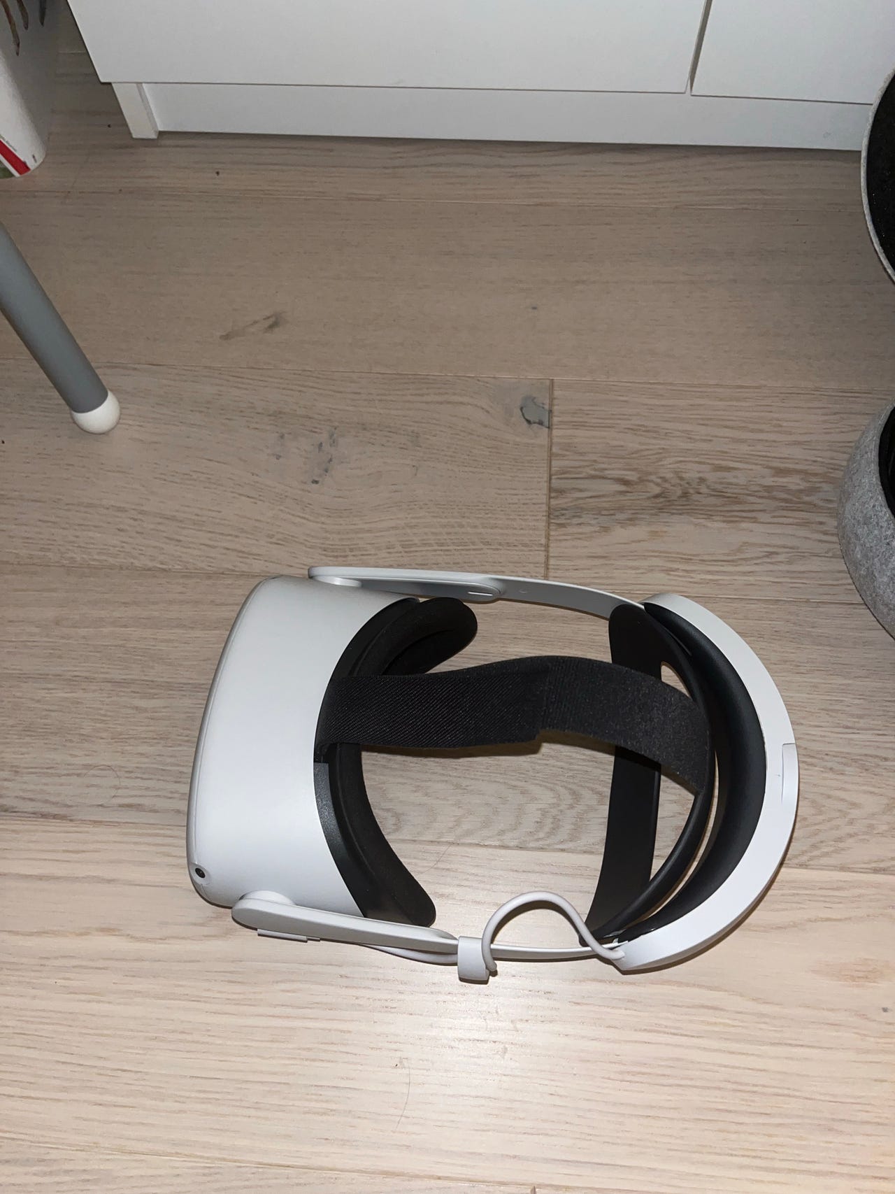 Oculus Quest 2 VR Headset Hvit | FINN-torget