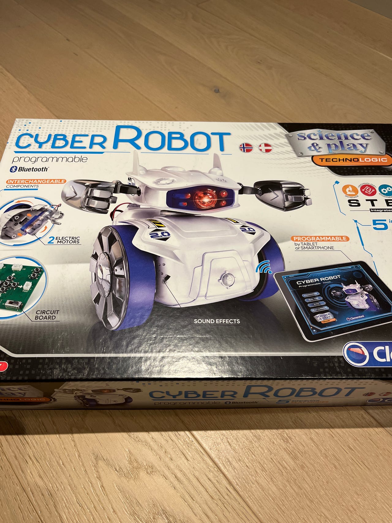 Cyber robot | FINN-torget