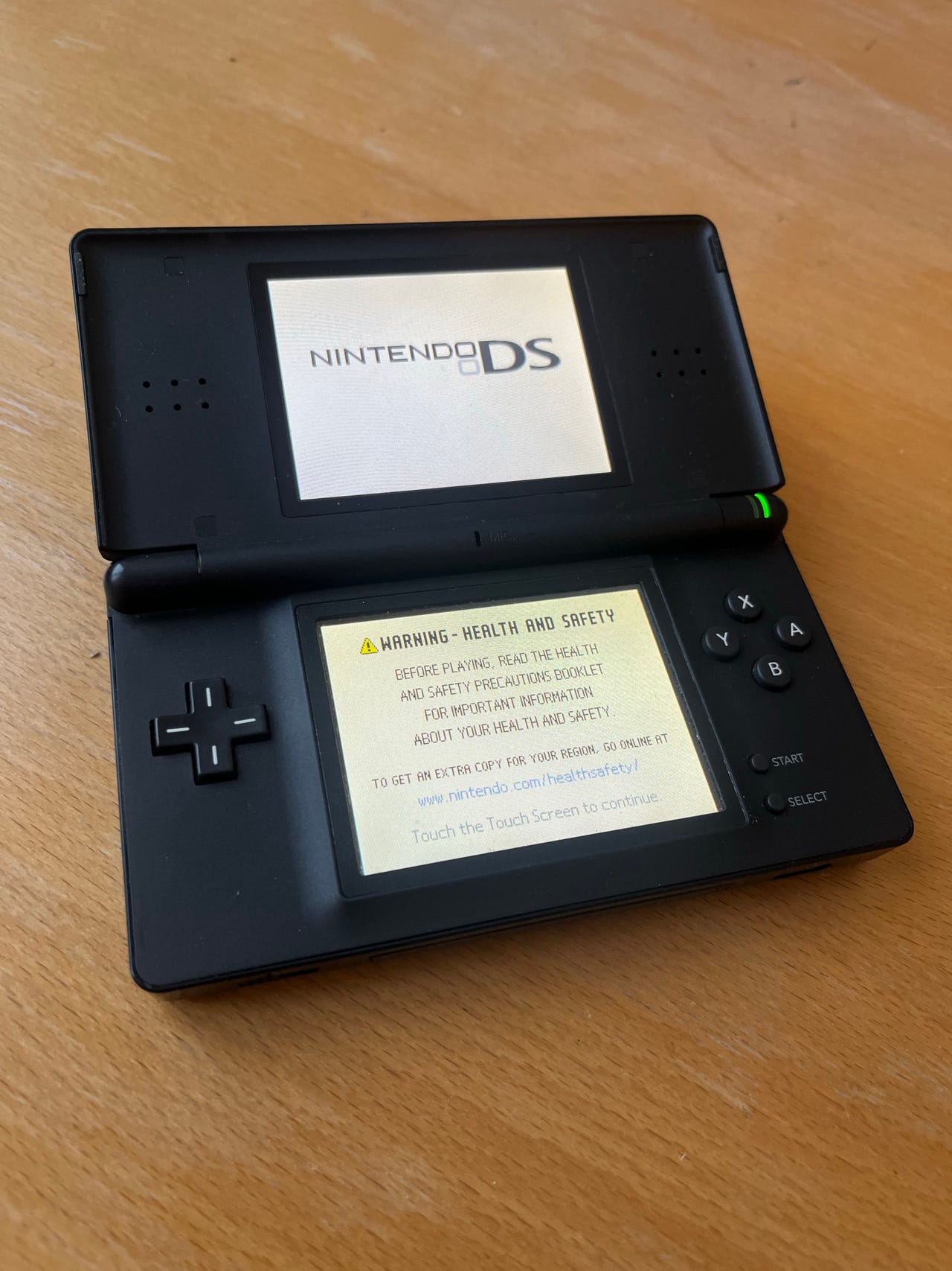 Nintendo DS med minnekort (M3 med microSD ) | FINN-torget