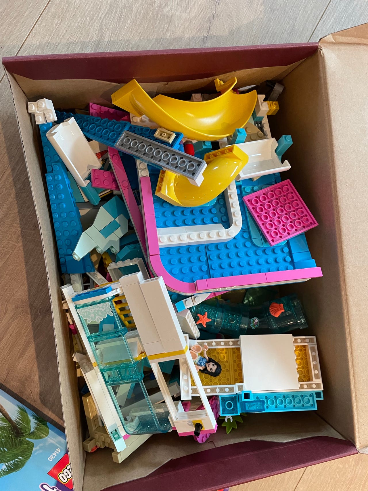 LEGO Friends 41430 Water Park Van by LEGO | FINN-torget