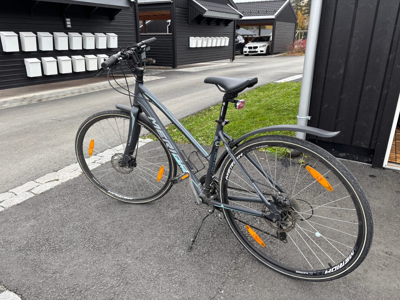 Merida Crossway Montezuma Hybrid Sykkel Unisex | FINN-torget