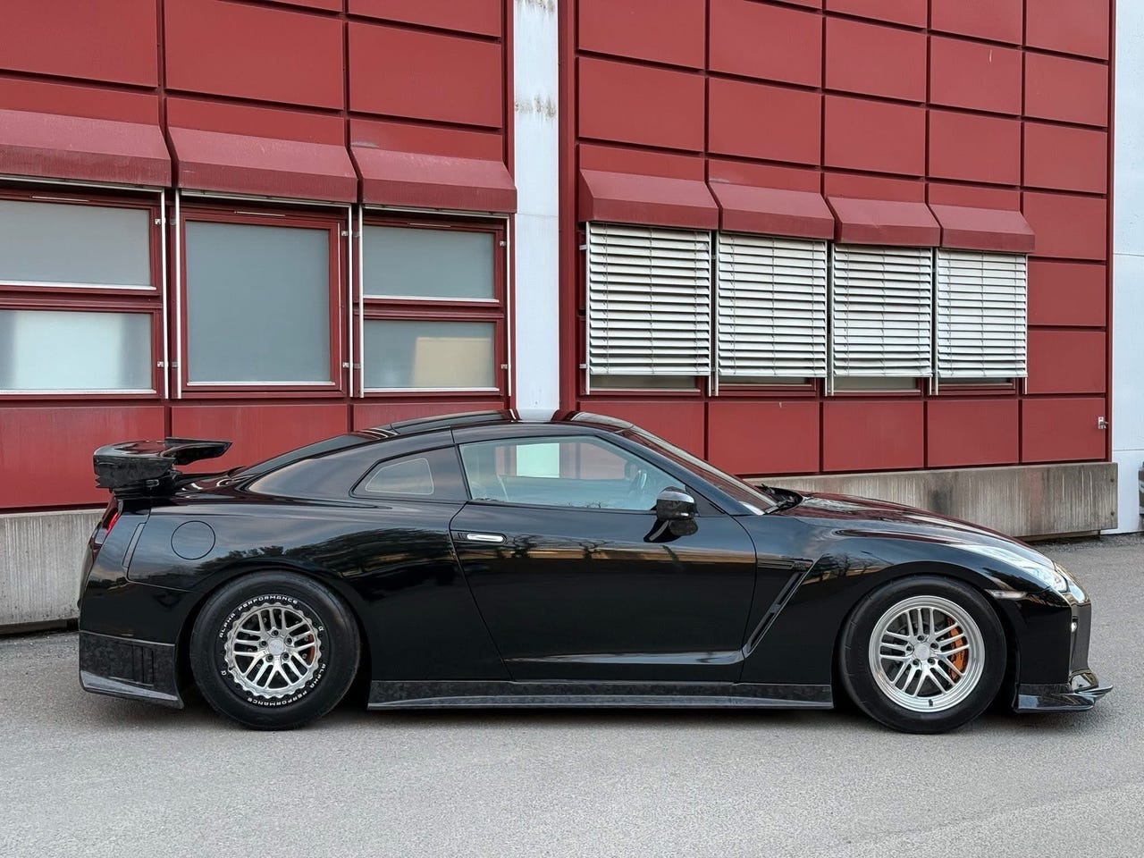 Nissan R35 GT-R Drag-pack Hjul | FINN-torget