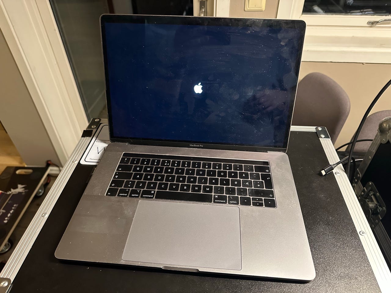 Apple MacBook Pro 15-tommers Intel Core i7 16GB RAM 512GB SSD Grå ...