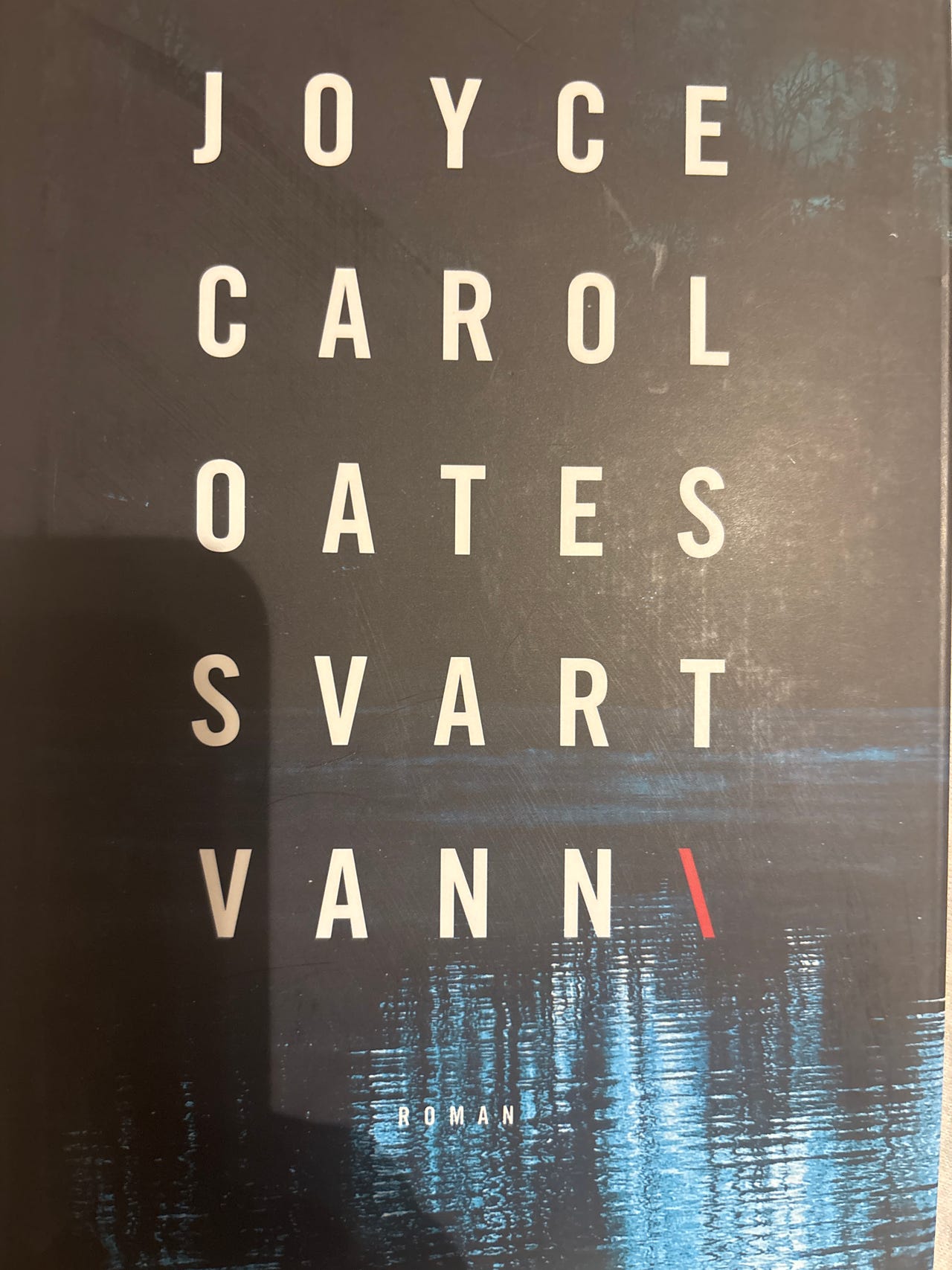 Joyce Carol Oates «Svart vann» | FINN-torget