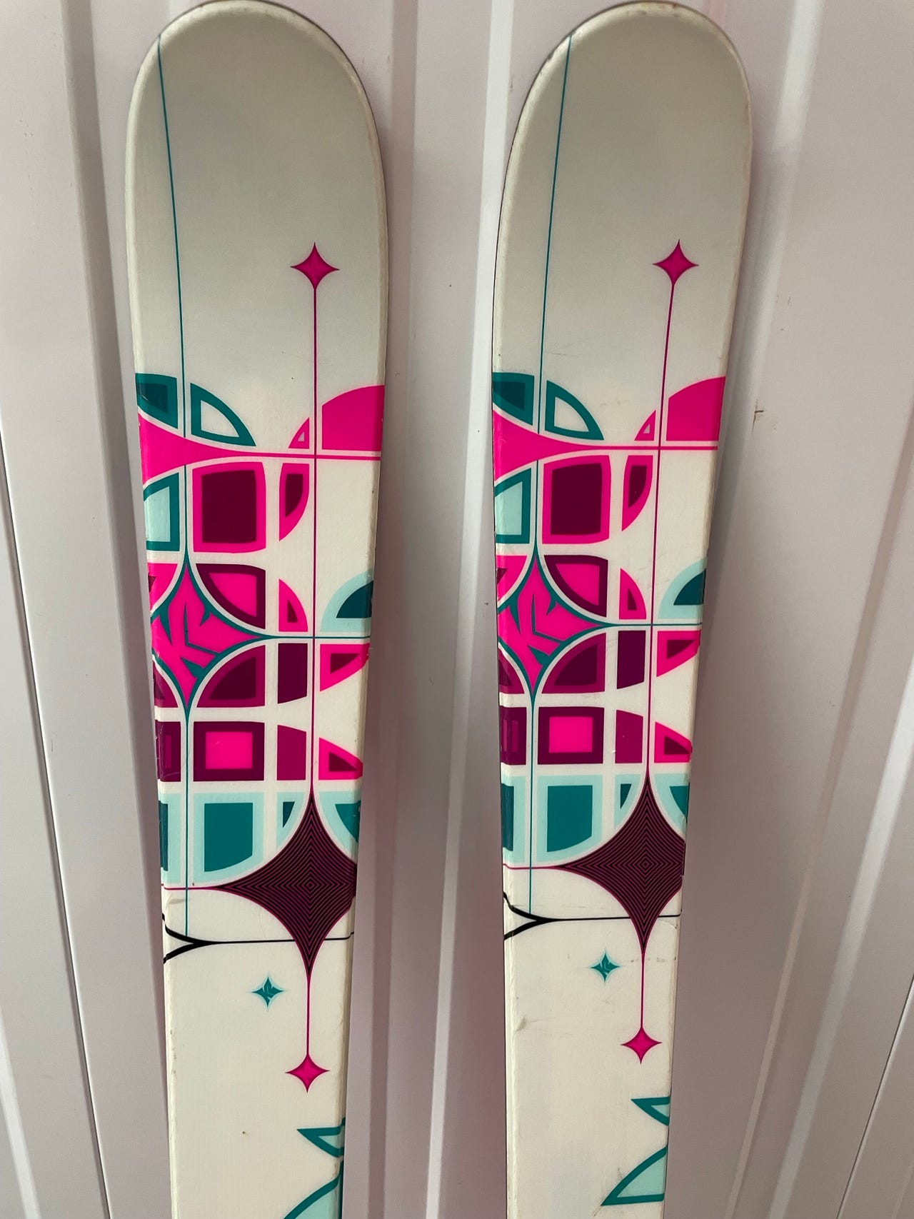 K2 Twintip slalåmski til jenter lengde ca 147cm | FINN-torget