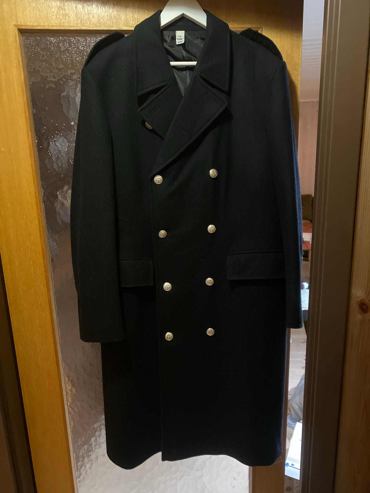 Forsvarets uniform vinterfrakk | FINN-torget