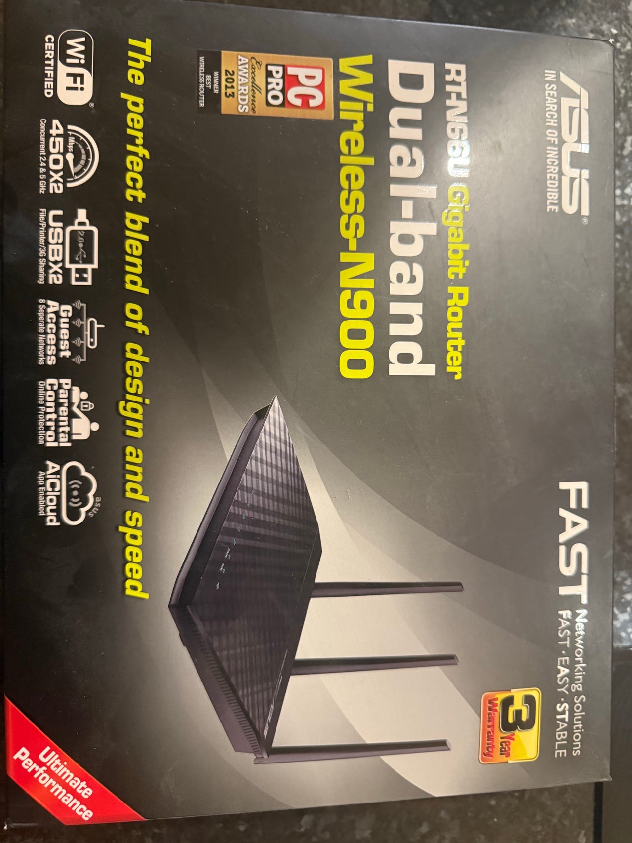 ASUS Dual-band Wireless-N900 Router | FINN-torget