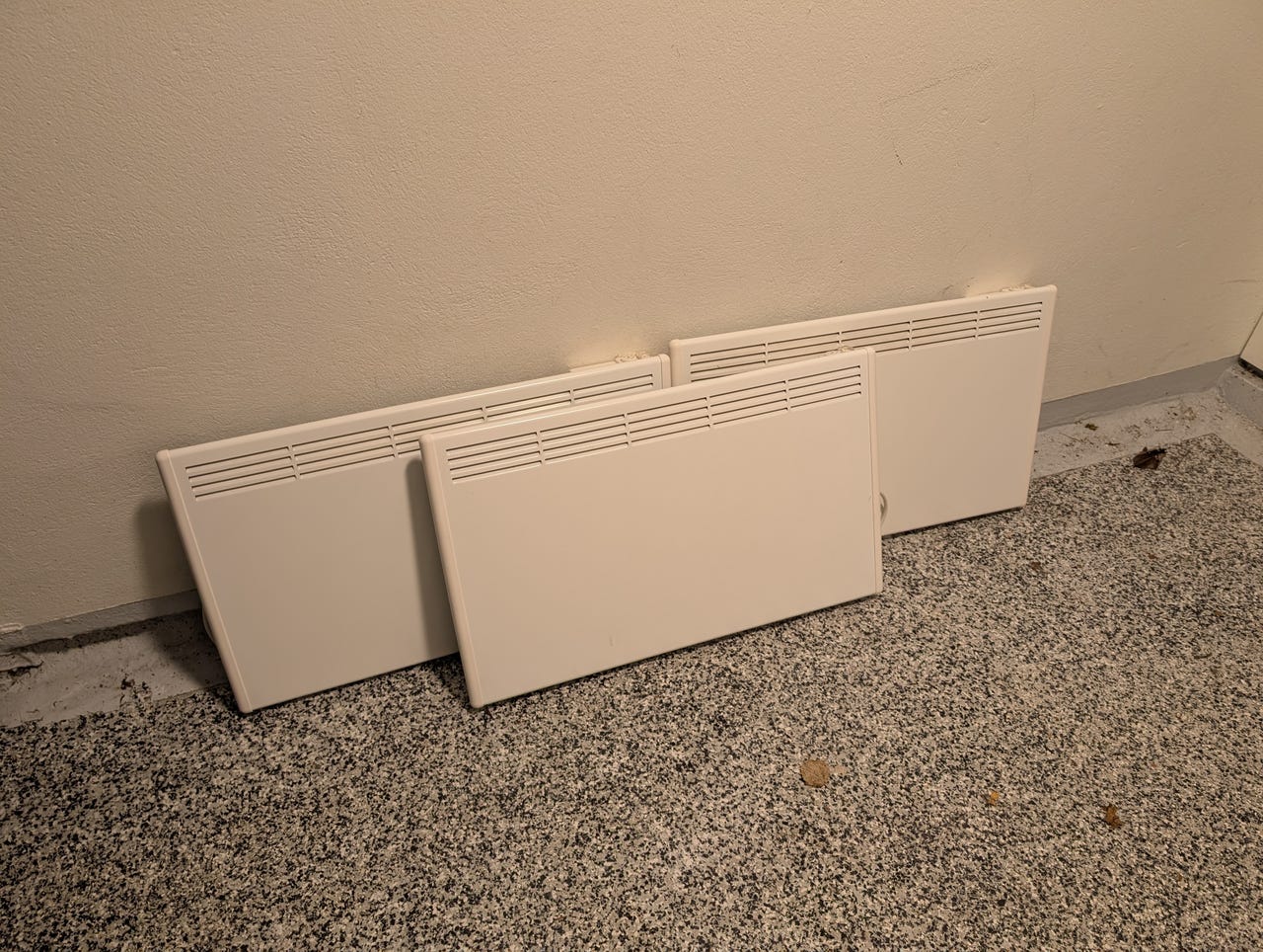 BEHA Panelovn 800W ( 3 stk ) type P8 | FINN-torget