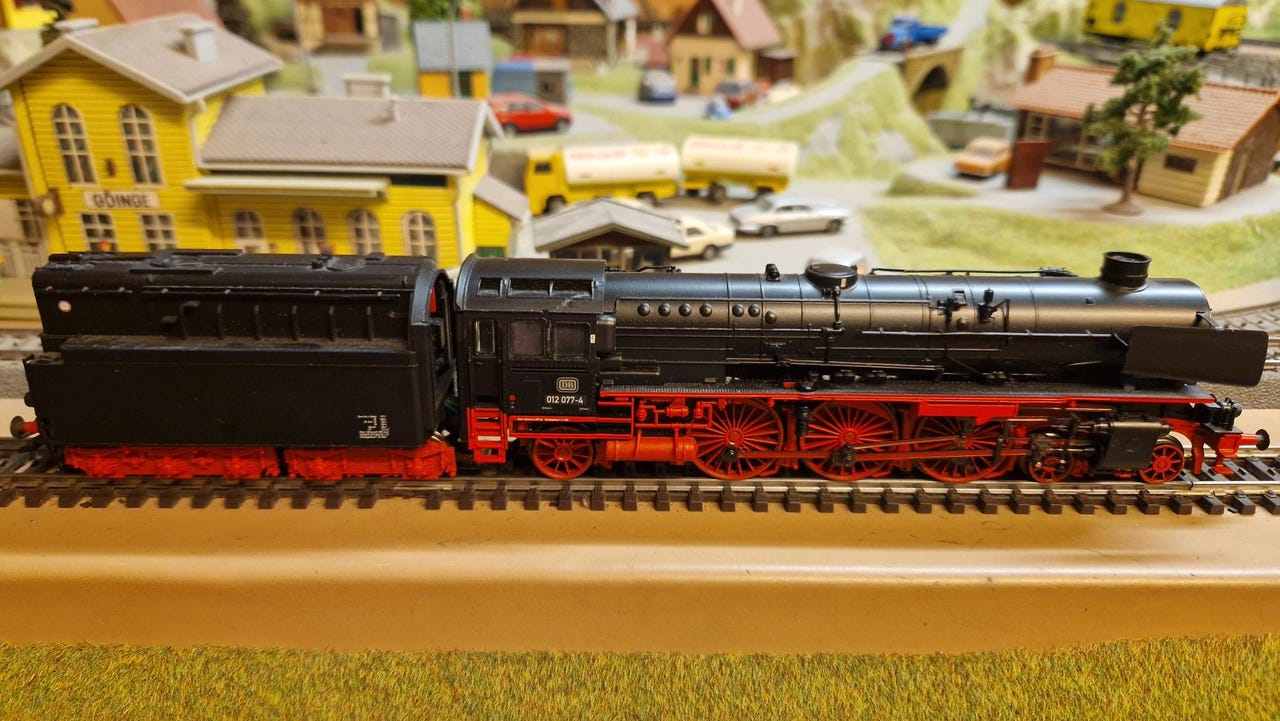 Marklin BR 012 077-4 med MFX, lyd og røyk | FINN-torget