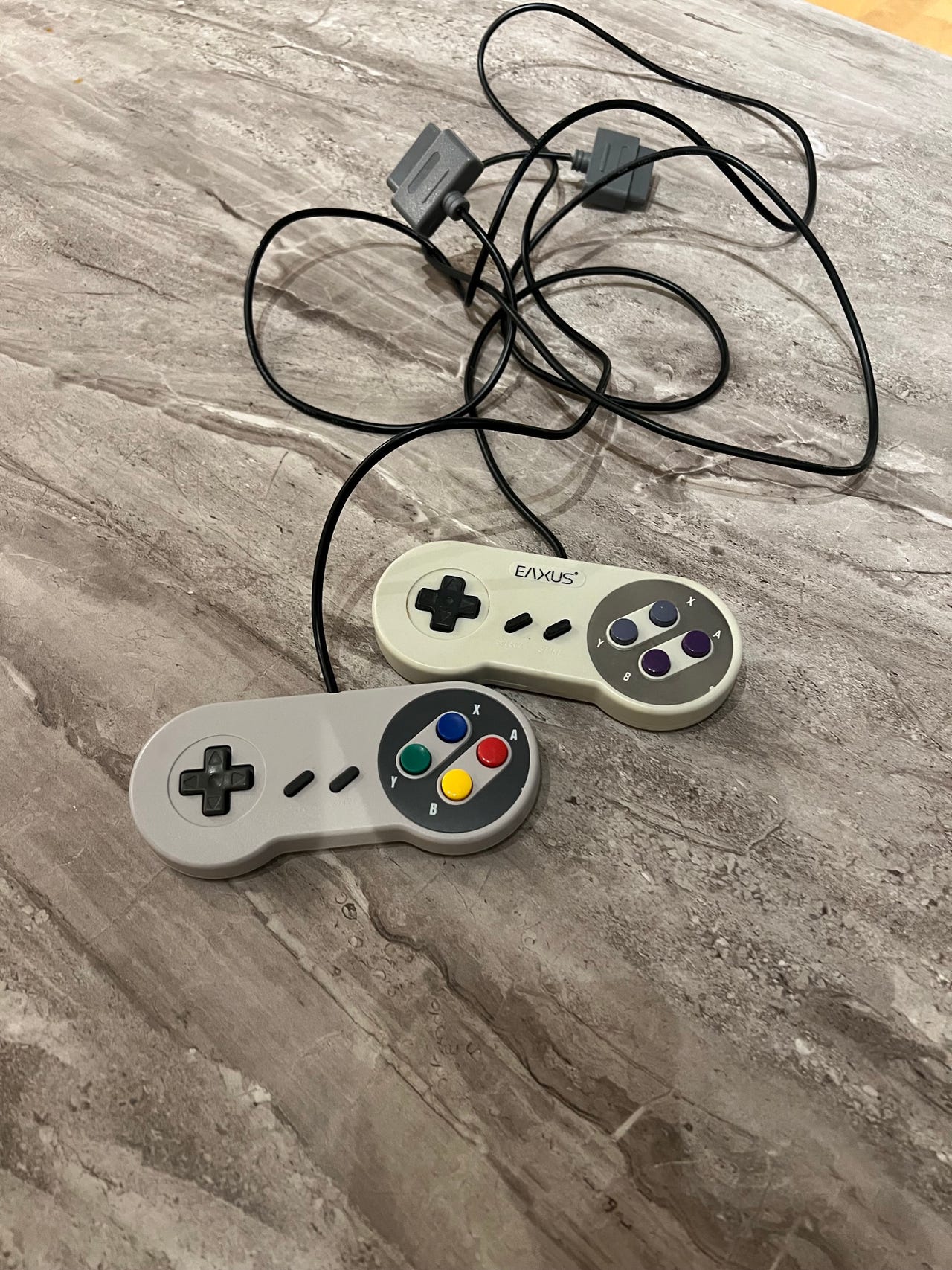 Super Nintendo 3rd party controllers. | FINN-torget
