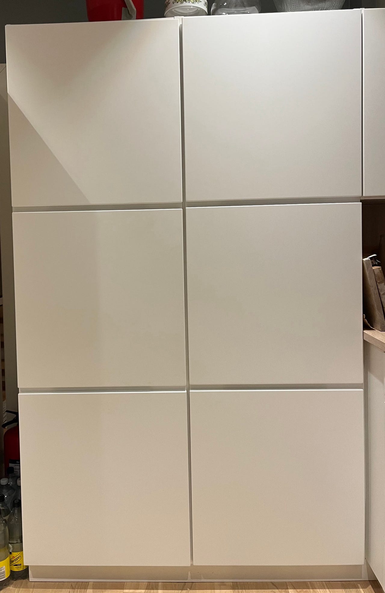 Kvik Mano høyglans - høyskap dør 190x60 | FINN-torget