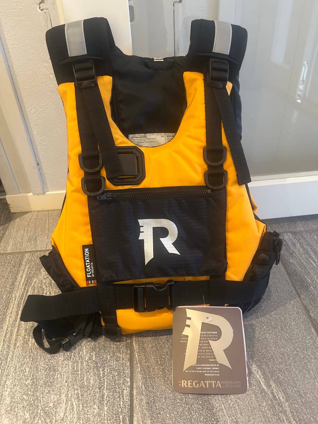 Regatta Action Explorer Flytevest Mango 30-50 kg | FINN-torget
