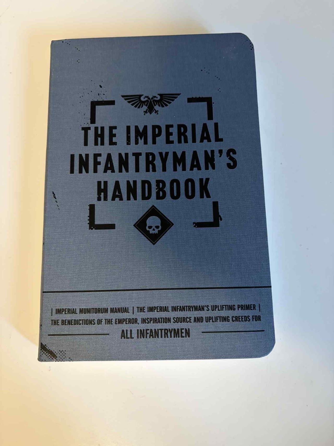 Warhammer 40k The Imperial Infantryman's Handbook Bok | FINN-torget