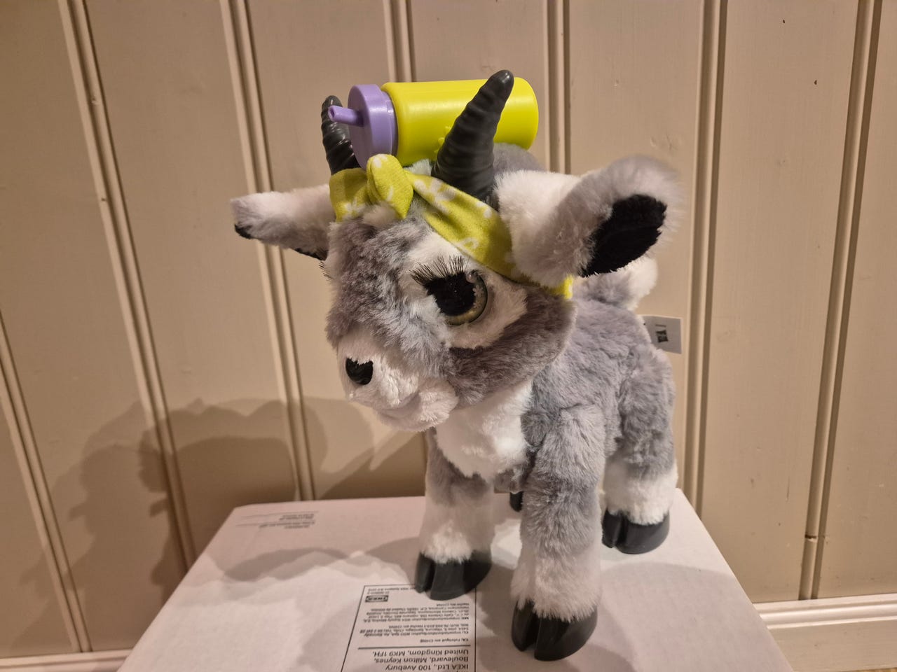 FurReal Daisy the Yoga Goat | FINN-torget