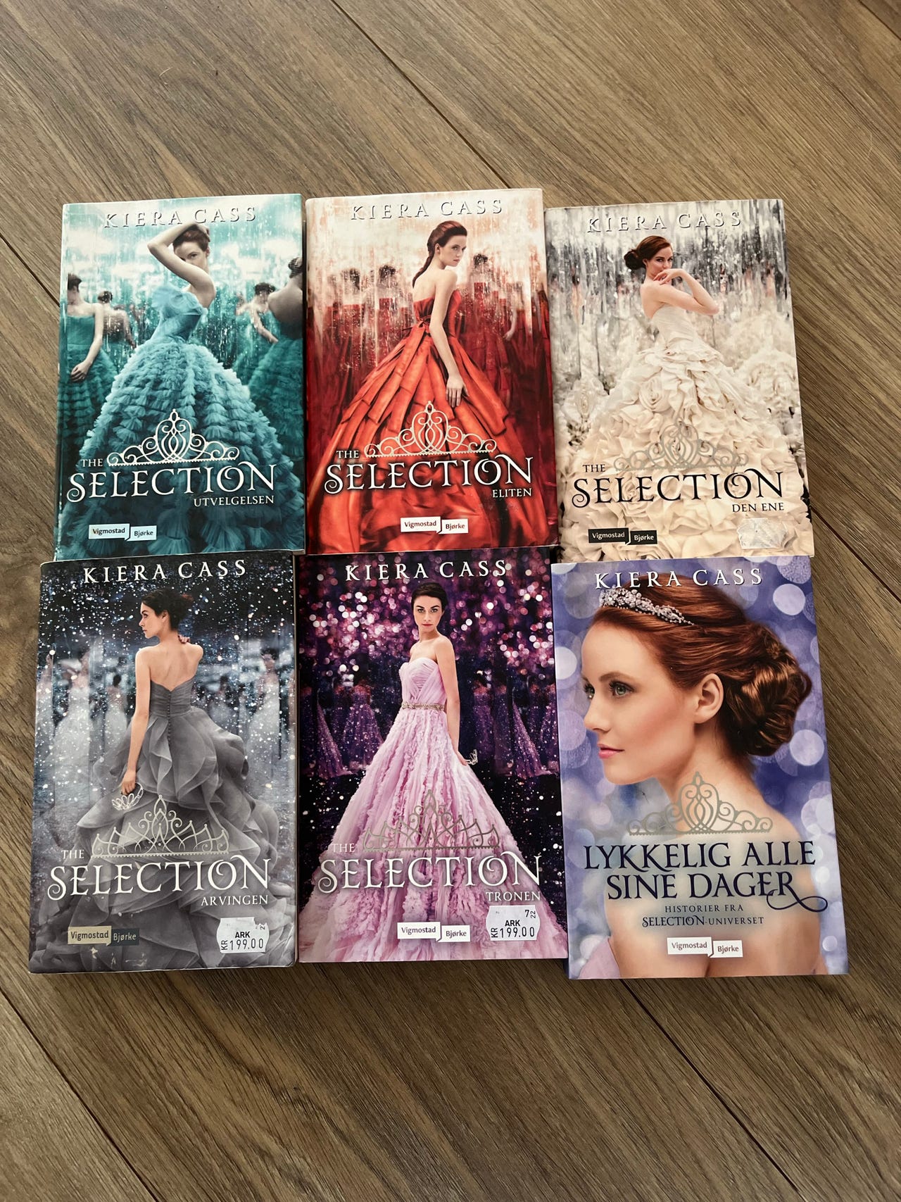 Kiera Cass The Selection Bokserie 6 bind | FINN-torget