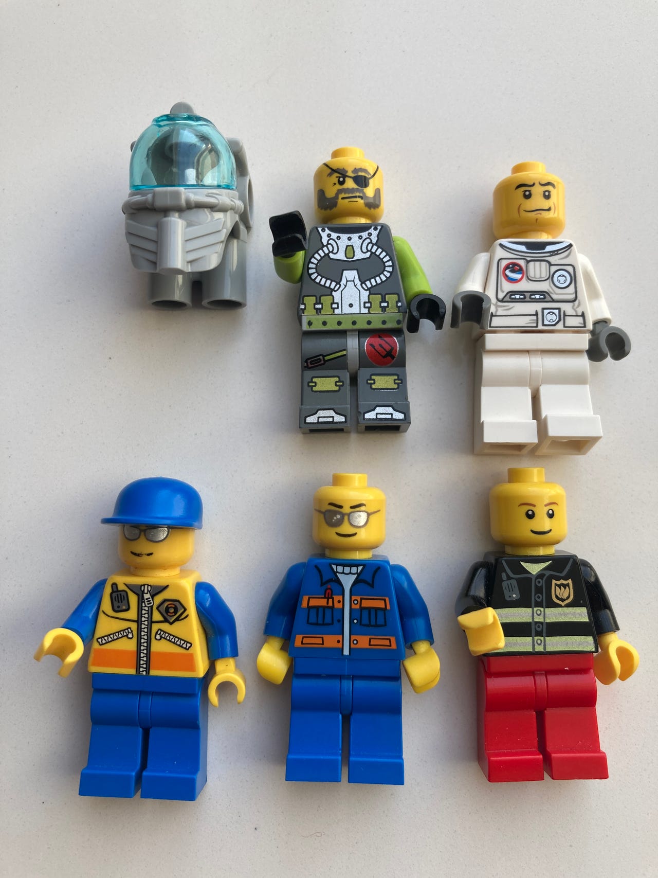 Lego Atlantis og Lego City Minifigurer | FINN-torget