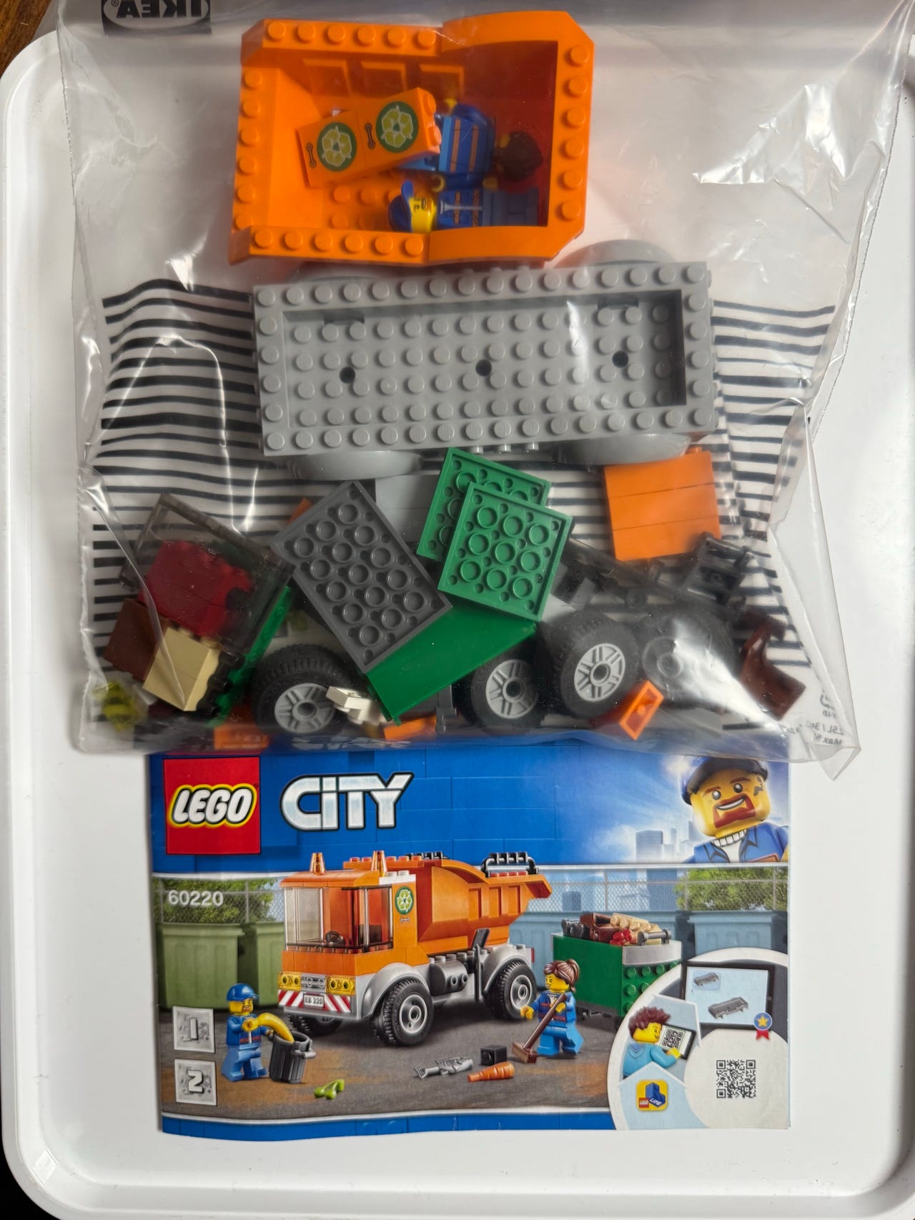 LEGO City 60220 søppelbil komplett | FINN-torget