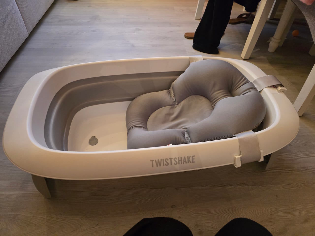Twistshake sammenleggbart badekar + Badesete/pute | FINN-torget
