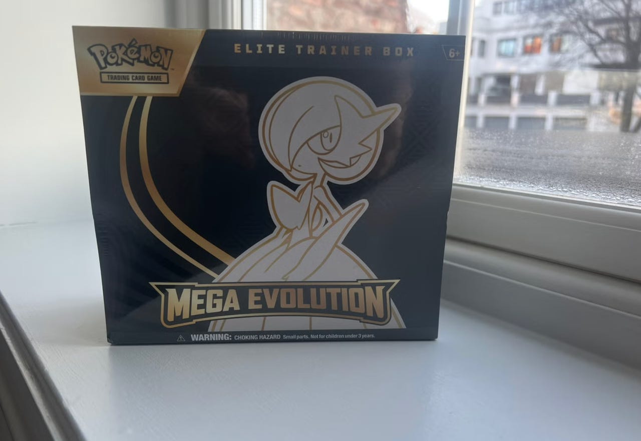 Pokemon Mega Evolution Elite Trainer Box | FINN-torget