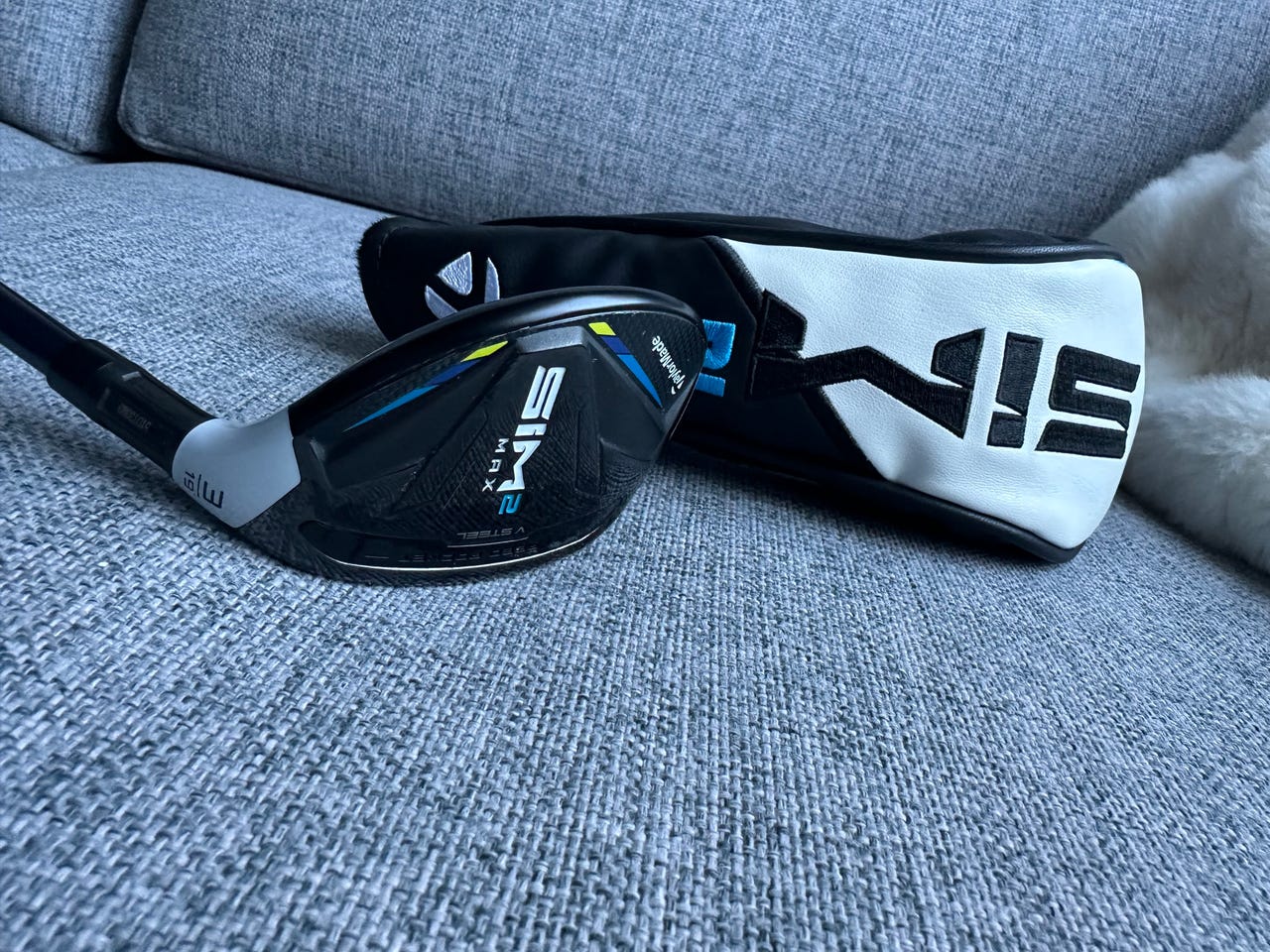 TaylorMade SIM2 Max Hybrid 3 -19° reg skaft ventus blue | FINN-torget