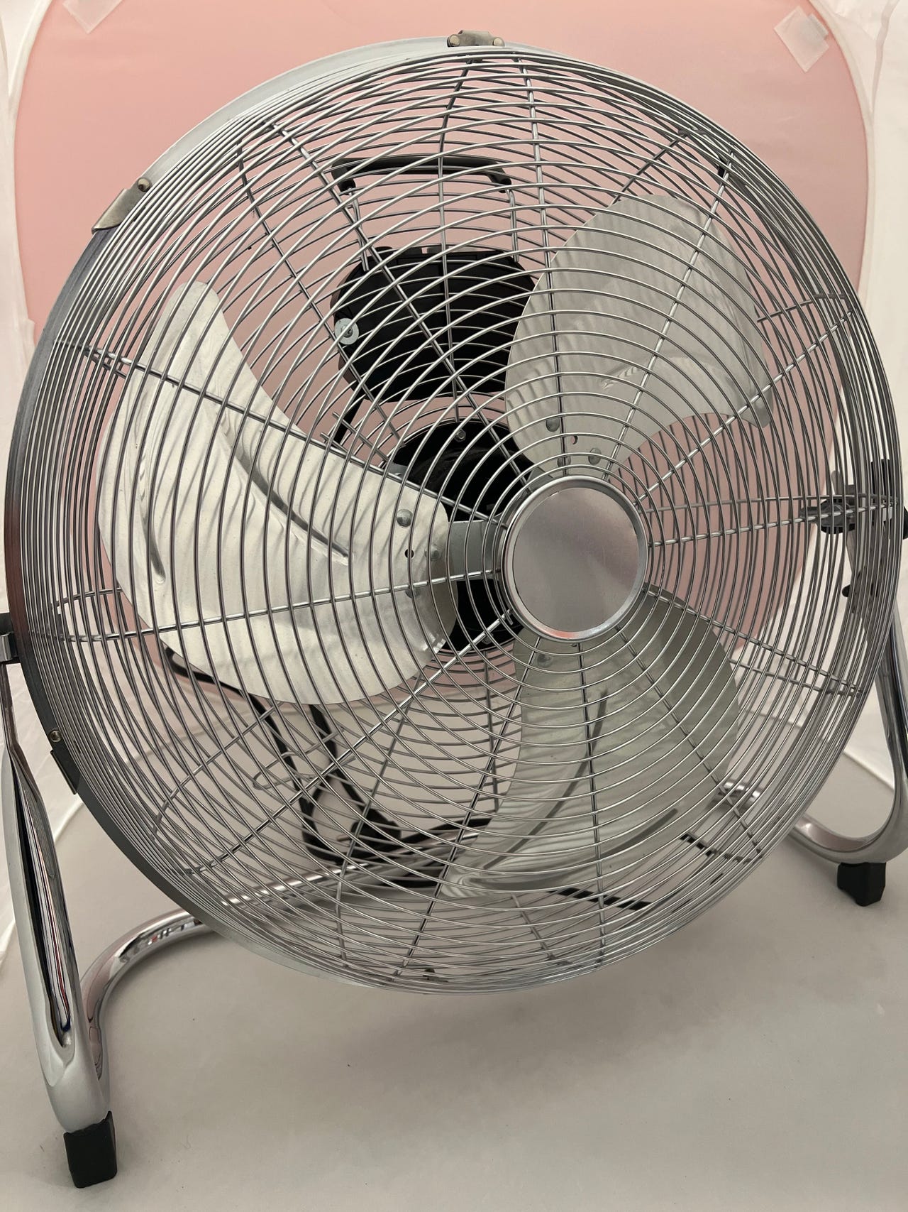 Rusta Box 5064 elektrisk vifte 120W | FINN-torget