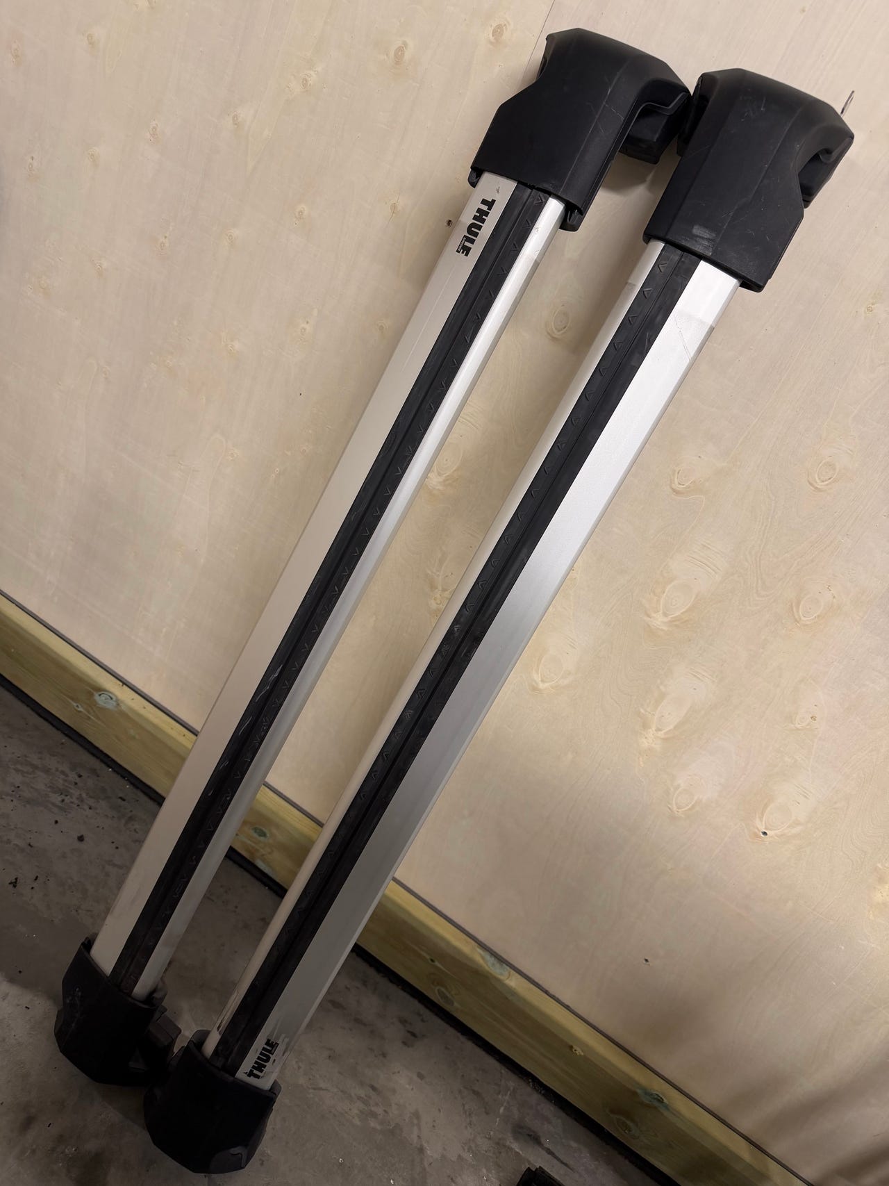 Thule Wingbar Edge til ID4/Enyaq/Q4 | FINN-torget