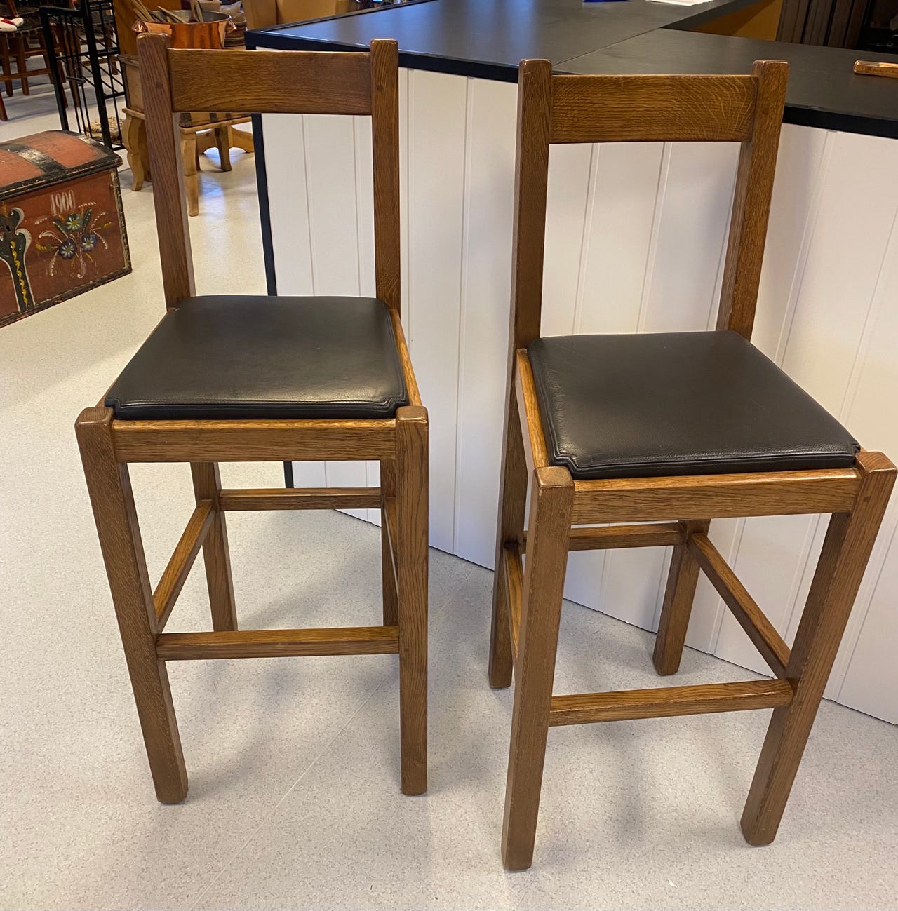 Eik barstoler | FINN-torget