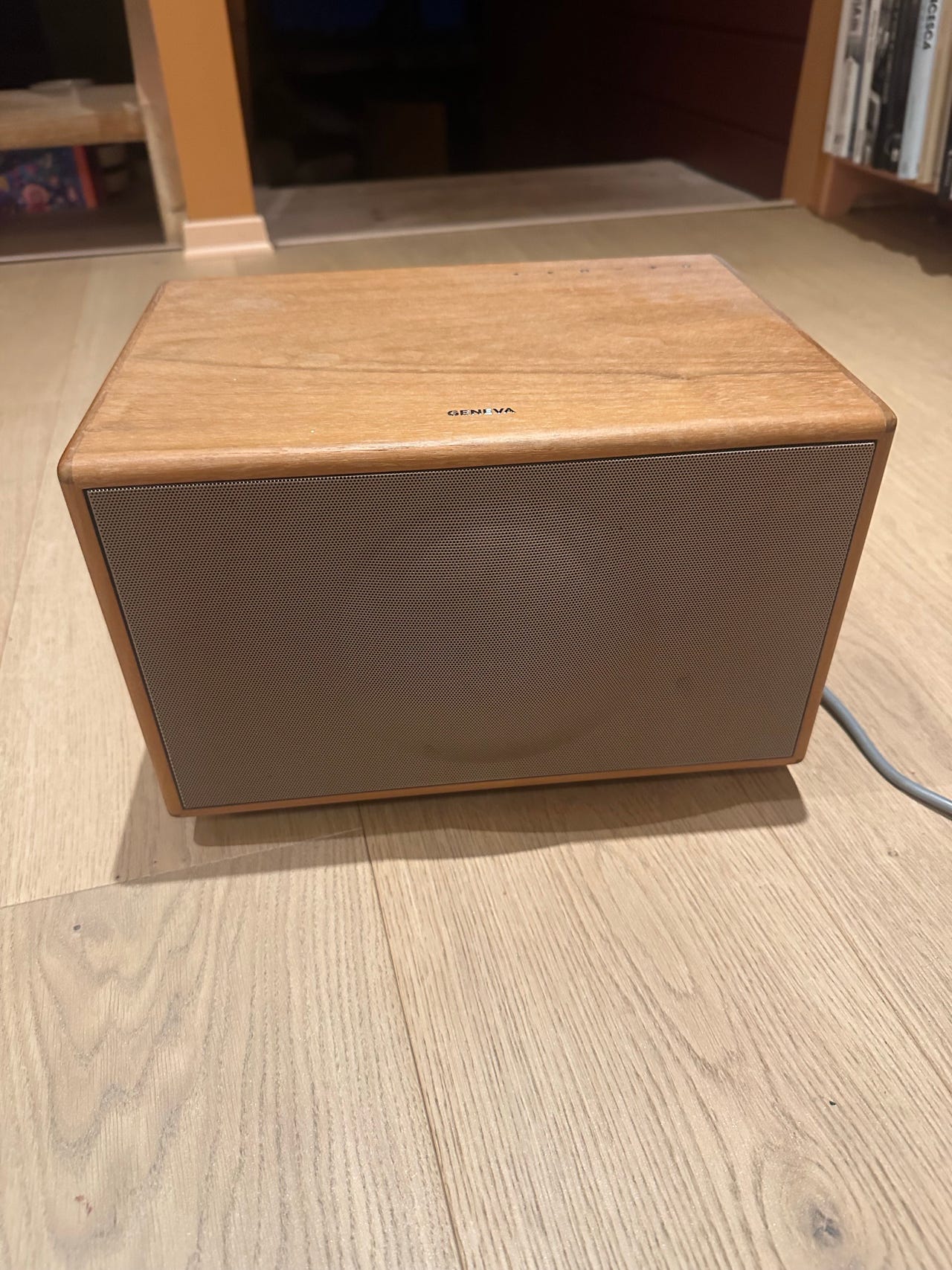 Geneva model M bluetooth | FINN-torget