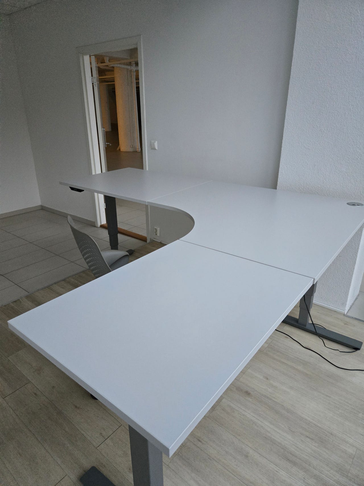 Hev-senk skrivebord | FINN-torget