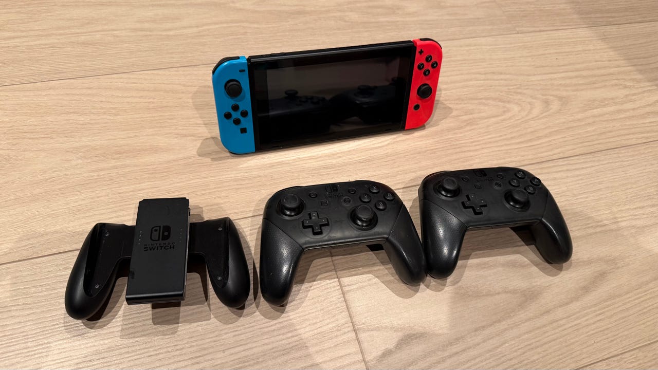Nintendo Switch - pakke med spill og ekstra konsoller | FINN-torget