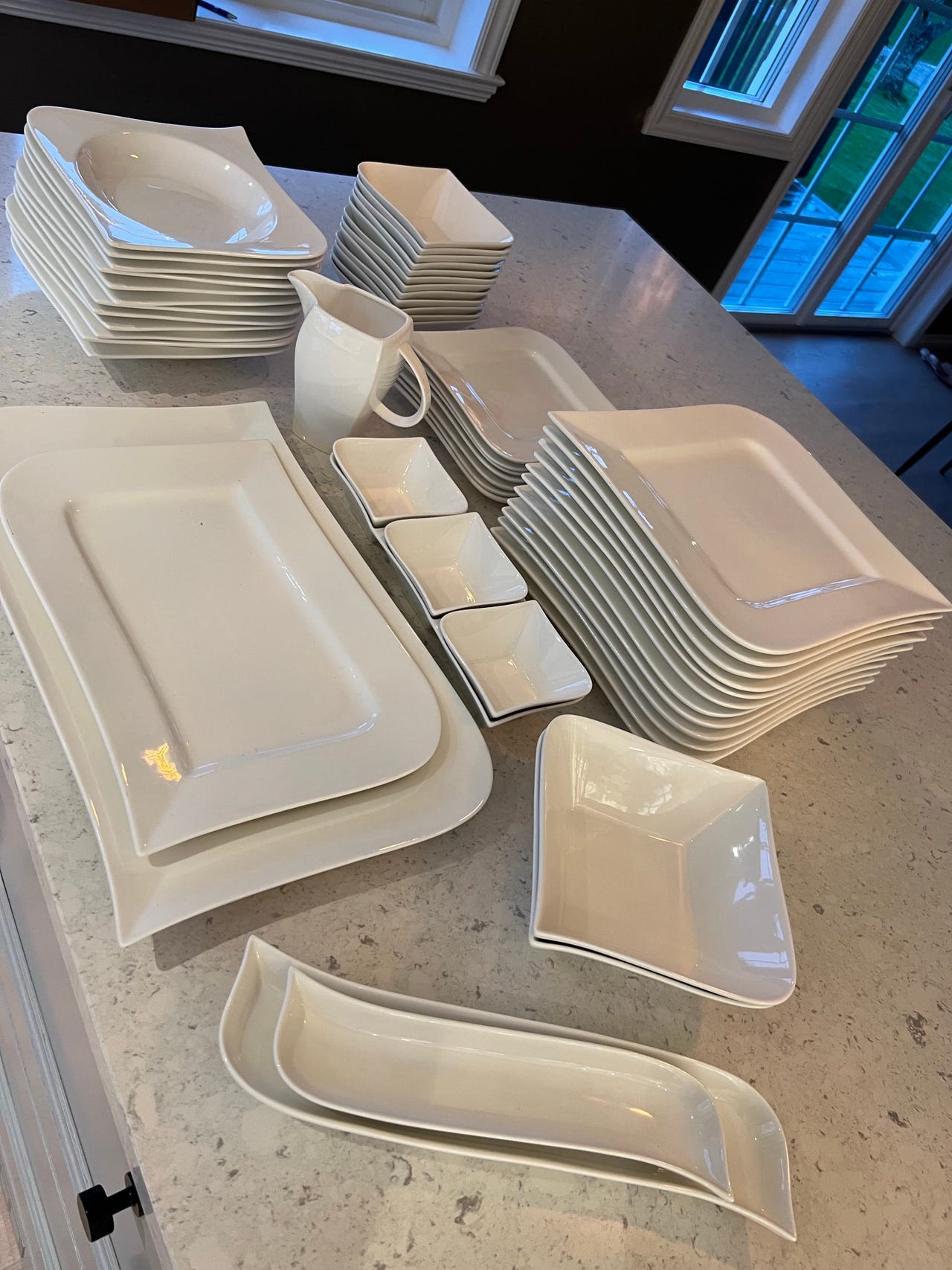 Hvit Lilje porselen servise | FINN-torget