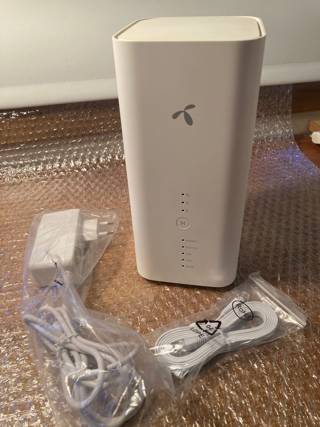 Huawei 4G+ router B818-260 | FINN-torget