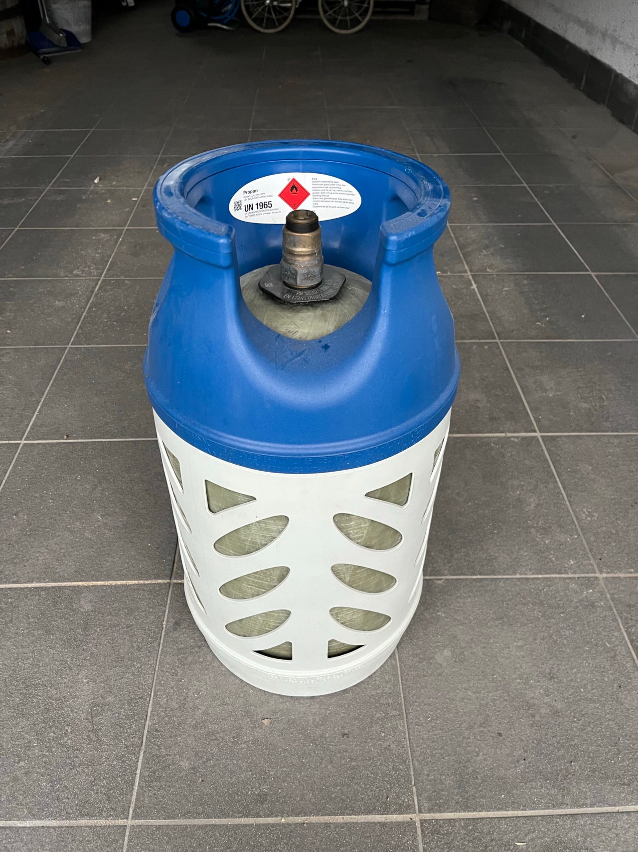 10kg Gassflaske Kompositt | FINN-torget