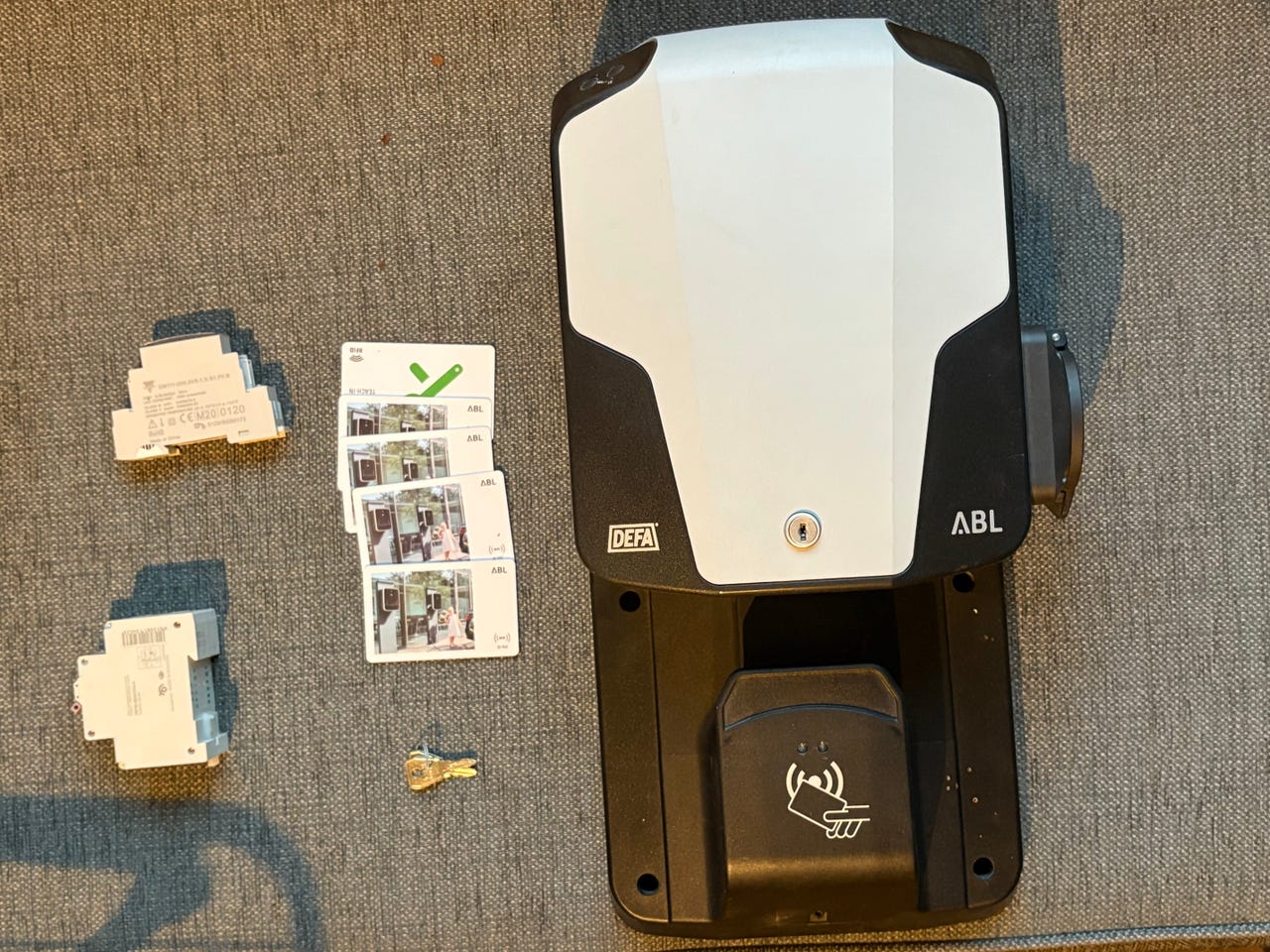 DEFA / ABL Elbil-lader + tilbehør – 32A, 230V | FINN-torget