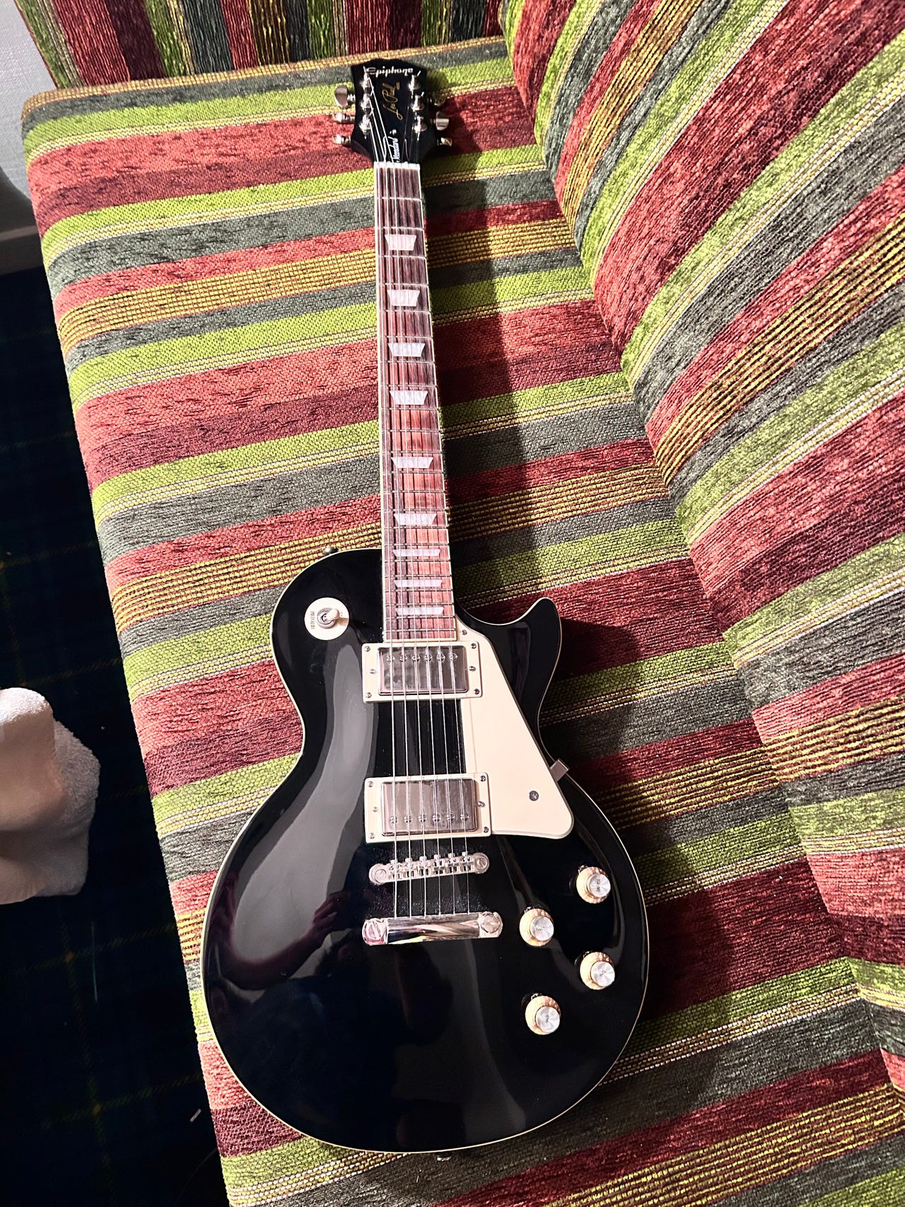 Epiphone Les Paul 60s standard inspired by Gibson | FINN-torget