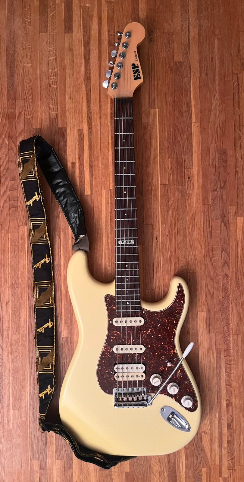 ESP Custom Strat | FINN-torget