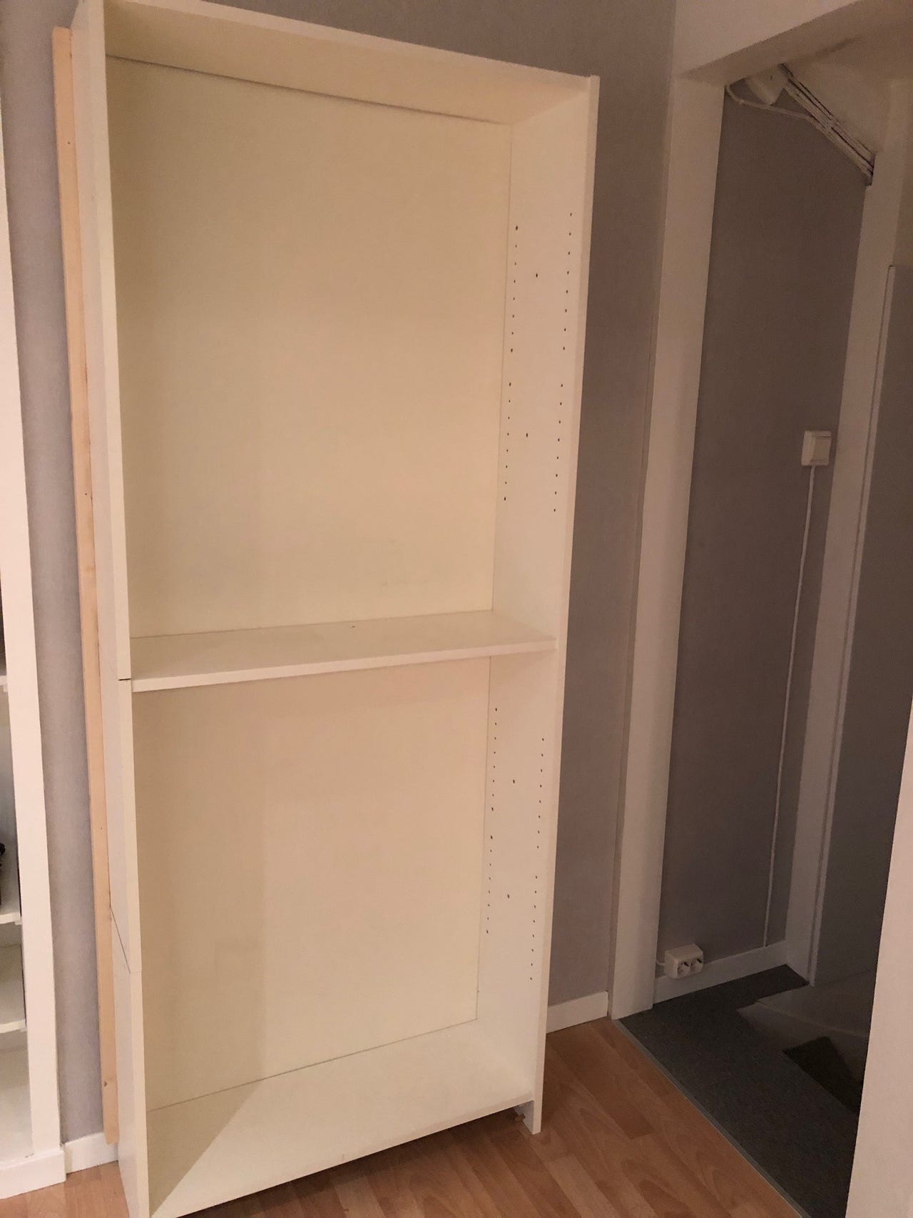 IKEA Billy hylle gis bort | FINN-torget