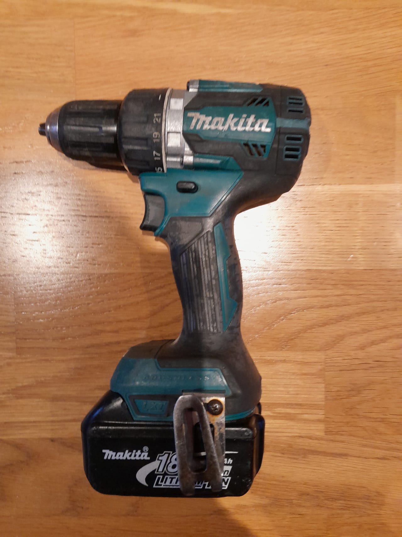 Makita DDf484 drill m batteri | FINN-torget