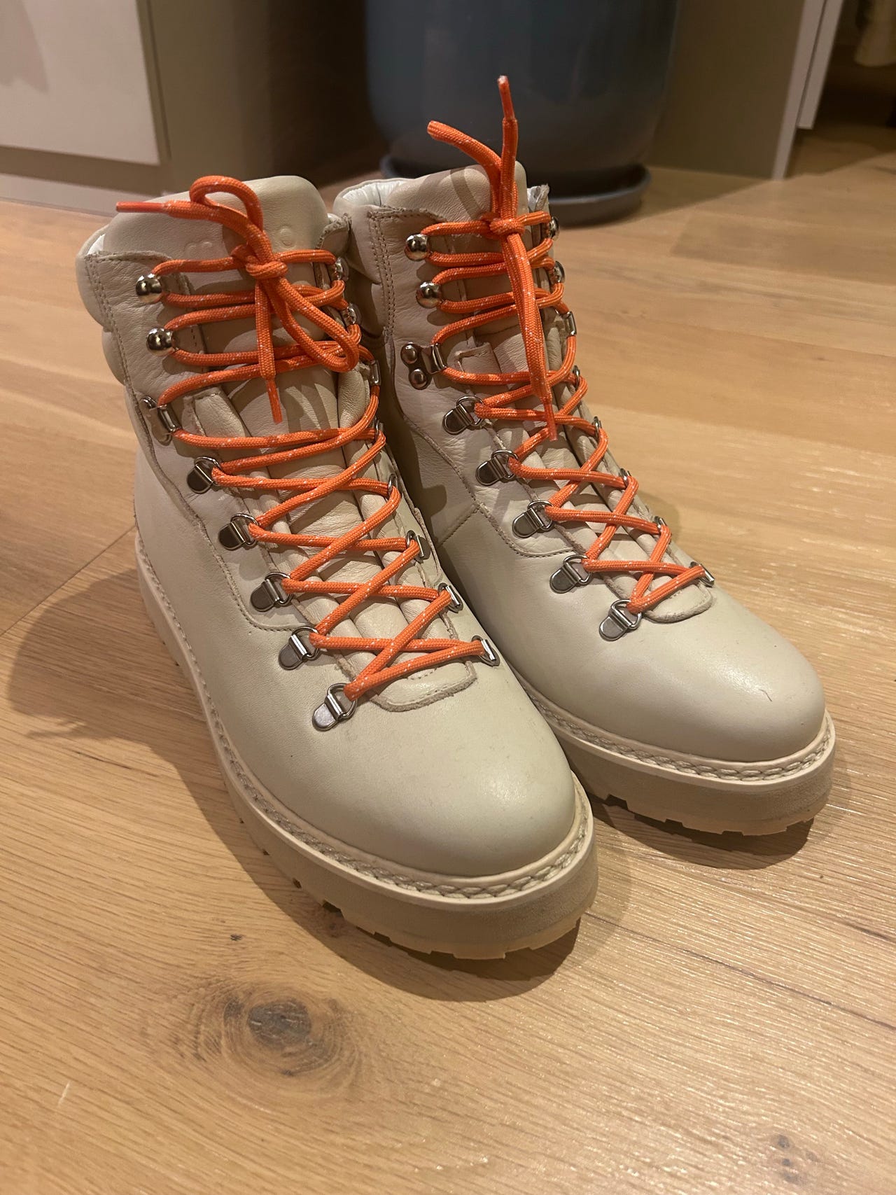 Mono foo str 41. Meget lite brukt | FINN-torget