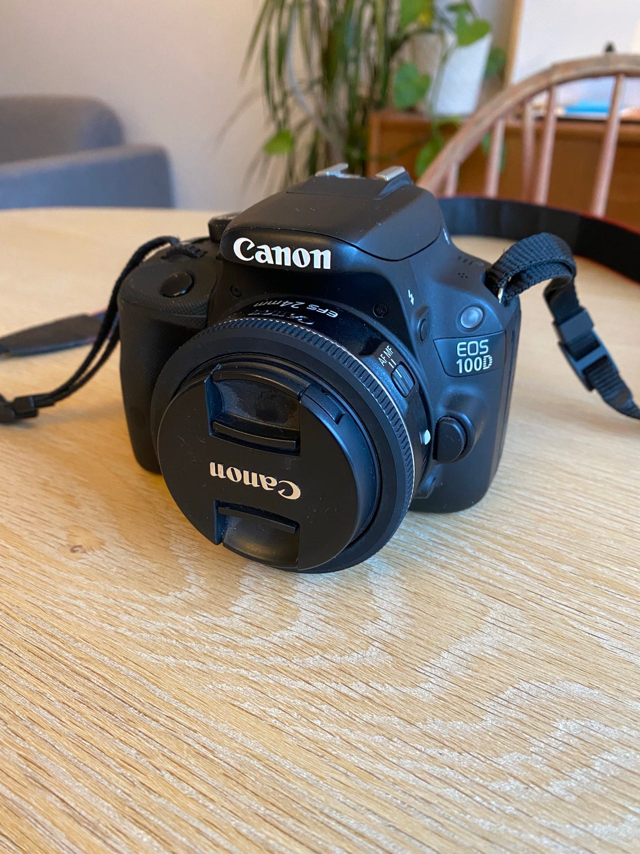 Canon EOS 100d + 24mm pancake lens + Sigma 17-70mm | FINN-torget