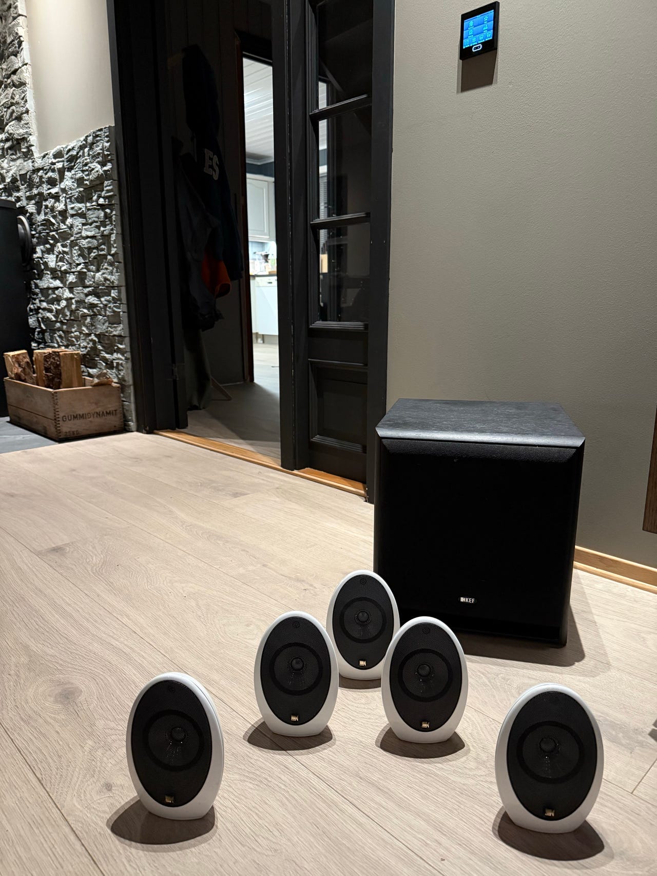 Kef hts 1001.2 surround 5.1 | FINN-torget