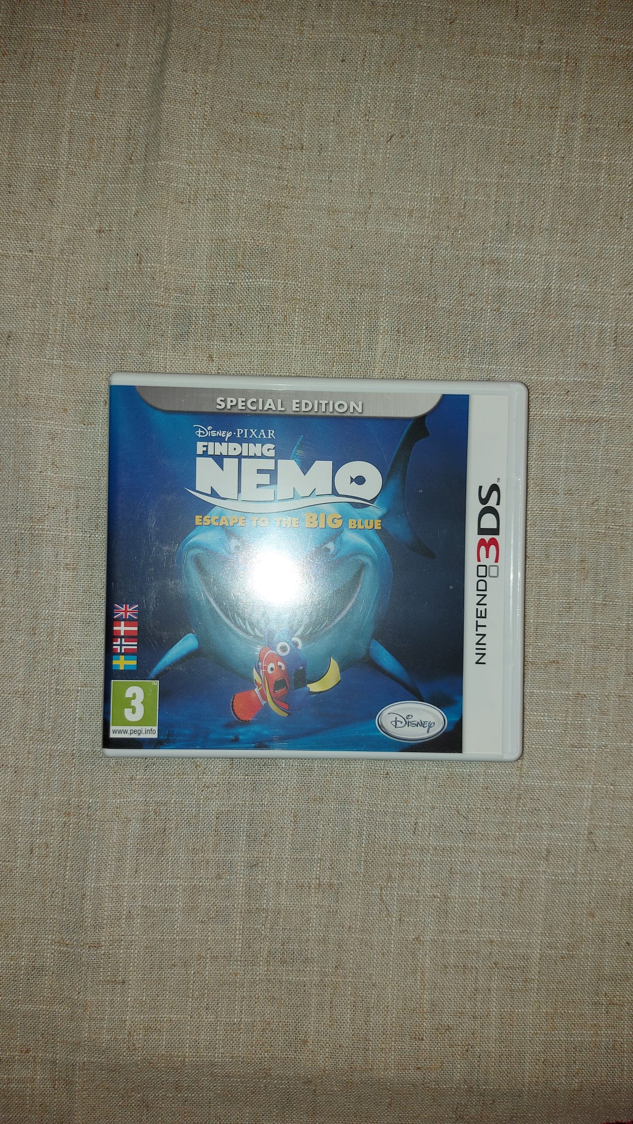 Finding Nemo: Escape to the Big Blue | FINN-torget
