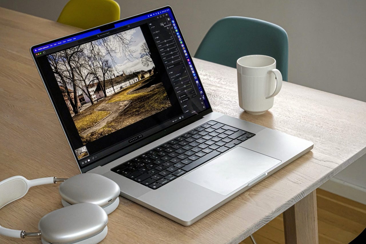 MacBook Pro M1– 32 GB RAM & 1 TB SSD – Perfekt for profesjonelle ...