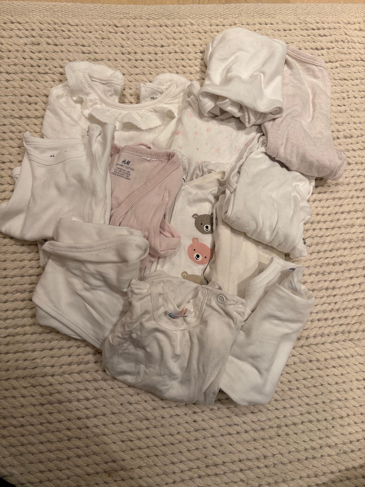 Klespakke baby str 0-3 mnd! | FINN-torget