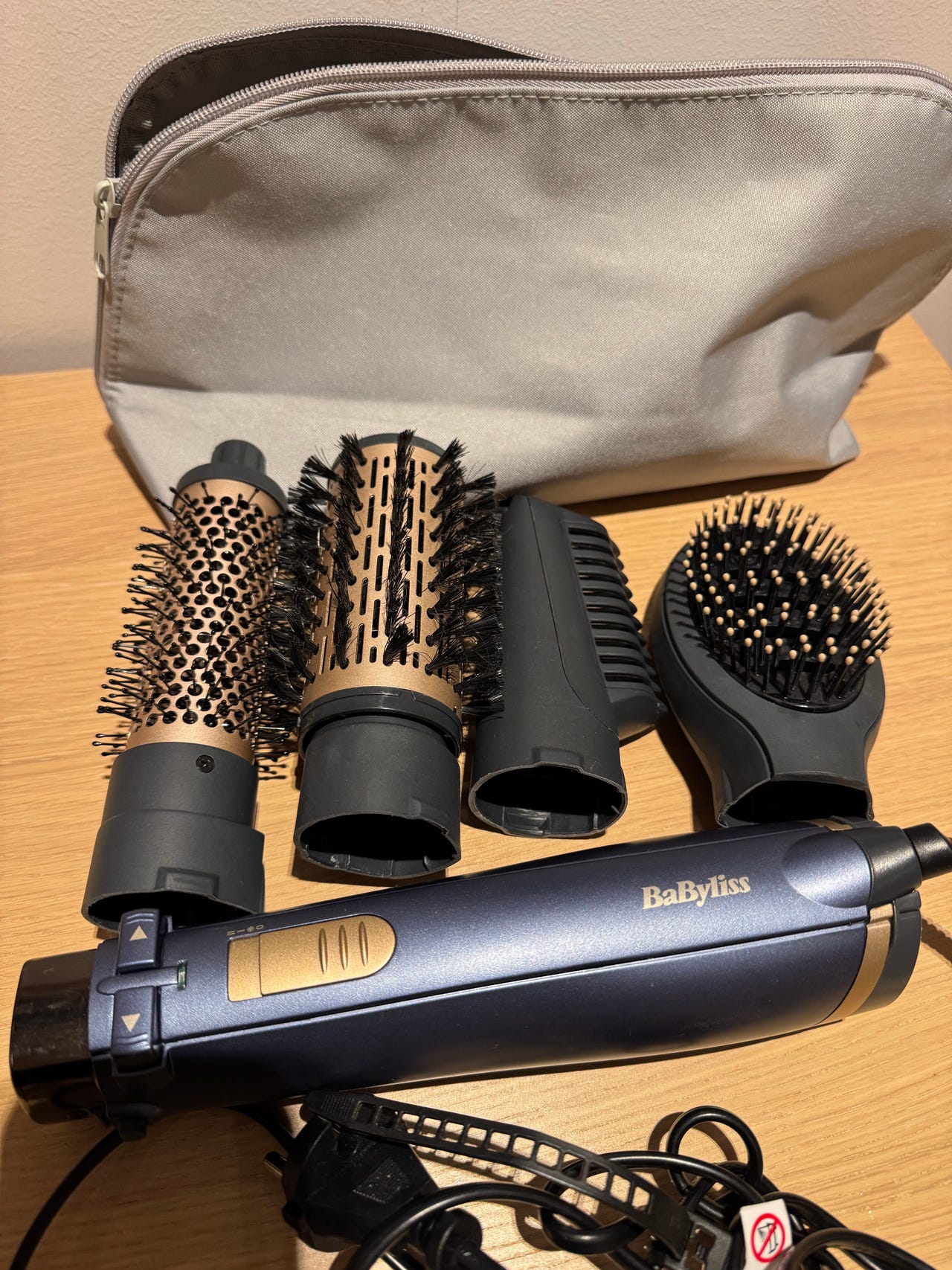 Babyliss Style Pro 1000 Varmluftsstyler | FINN-torget