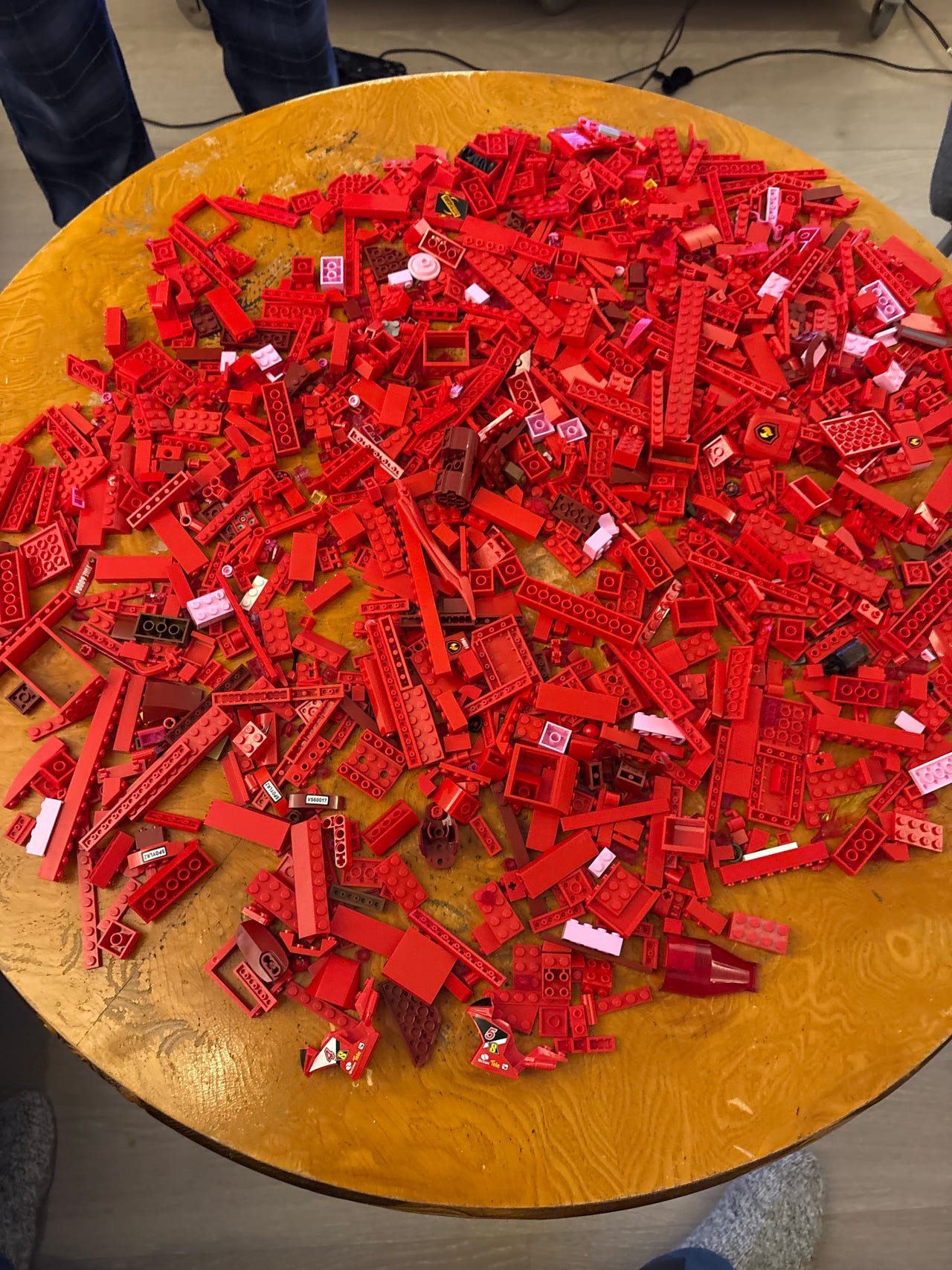 LEGO ca 3 liter røde byggeklosser | FINN-torget